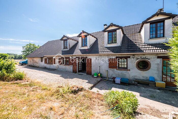 Maison 6 pièces à vendre à Saint-Loup-d'Ordon
