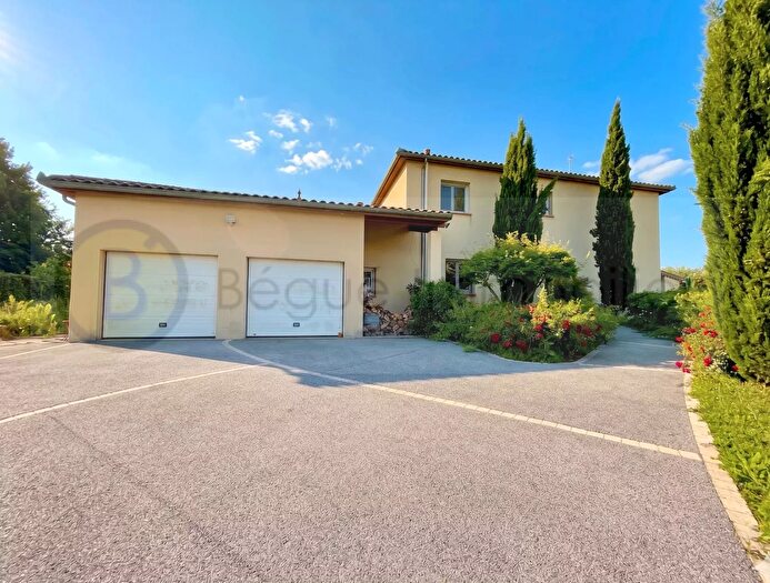 Maison 7 pièces à vendre à L'Isle-Jourdain
