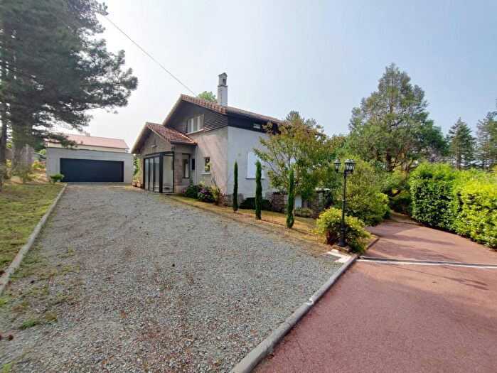 Maison 7 pièces à louer à La Fouillouse