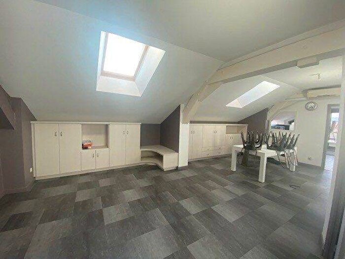 Appartement à louer - Feurs - 3 pièces - 3 chambres