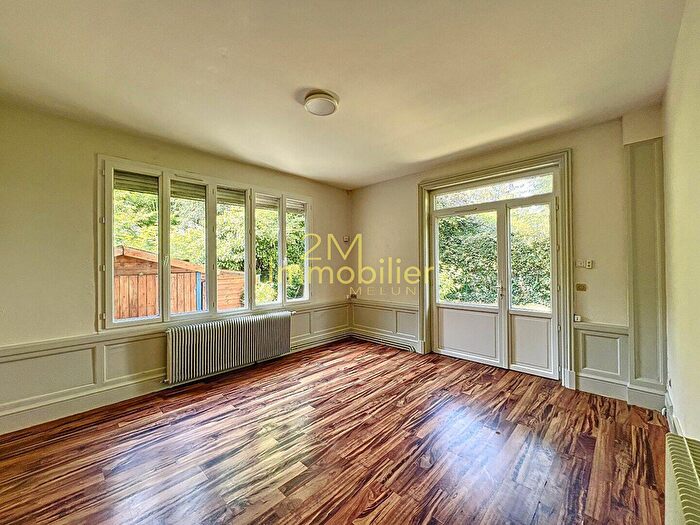 Maison à louer - Rive de Seine Sud Est, Melun - 2 pièces - 1 chambre