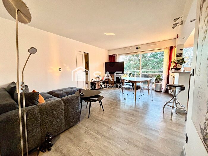 Appartement à vendre - Saint-Leu-la-Forêt, La Plaine - 4 pièces - 3 chambres