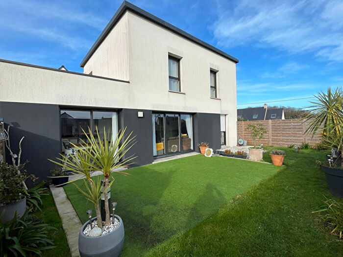 Maison à vendre - Carantec - 5 pièces - 4 chambres