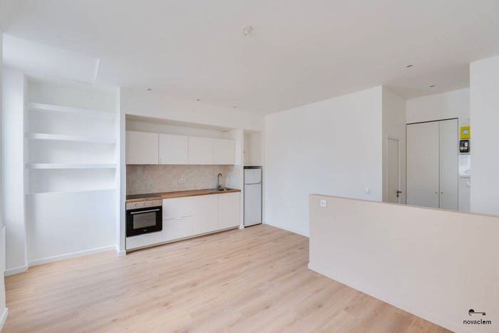 Appartement 2 pièces à Les Chartreux, Marseille 4ème arrondissement, à louer