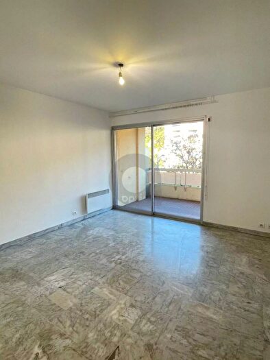 Appartement à louer - Menton - 1 pièce