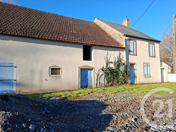 Maison à vendre - Gargilesse-Dampierre - 8 pièces - 5 chambres