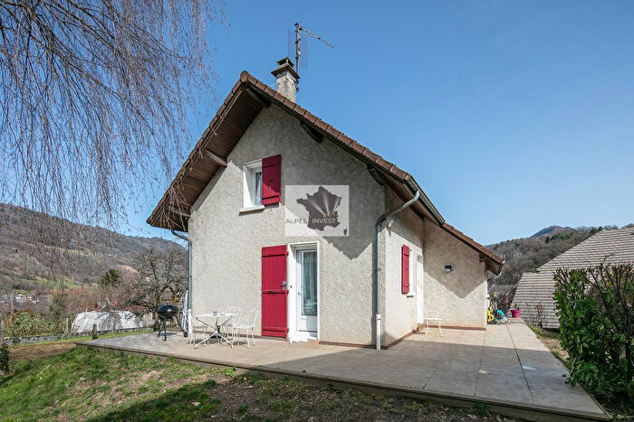 Maison à vendre - La Rochette - 4 pièces - 3 chambres