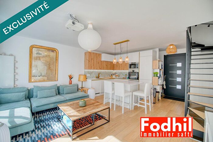 Maison à vendre - Châtenay-Malabry, Petit Chatenay, Voltaire, Croix Blanche - 4 pièces - 3 chambres