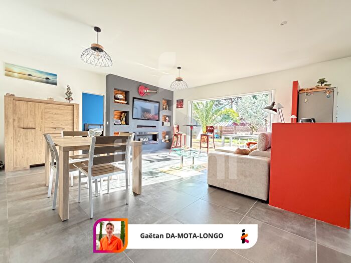 Maison à vendre - La Teste-de-Buch, LEnclos dAlis, Notre-Dame des Monts, Ninots, Miquelots - 4 pièces - 3 chambres