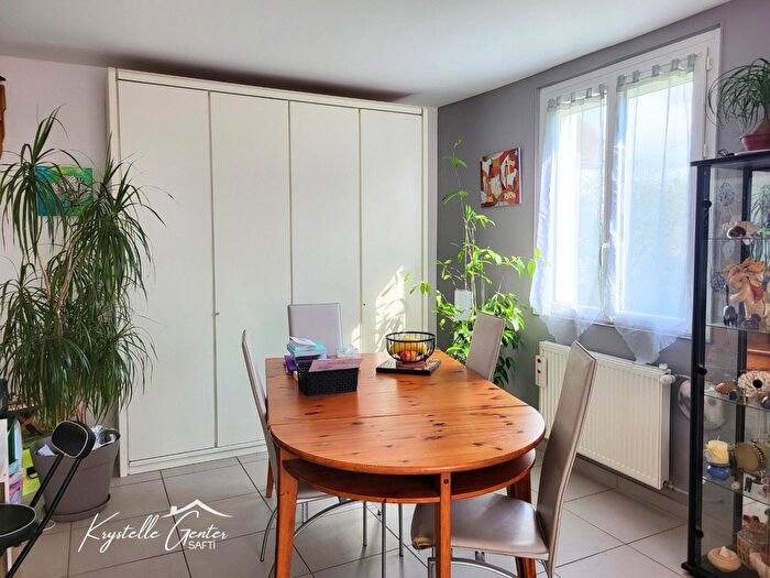 Maison 4 pièces à vendre à Dole, Bedugue