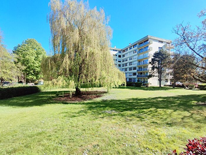 Appartement à vendre - Béthune, Centre-ville - 3 pièces - 1 chambre