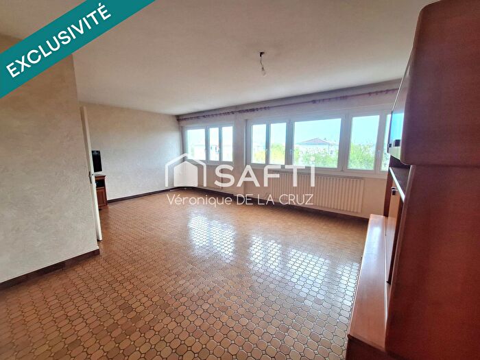 Décines-Charpieu, Champ Blanc - Appartement 4 pièces à vendre