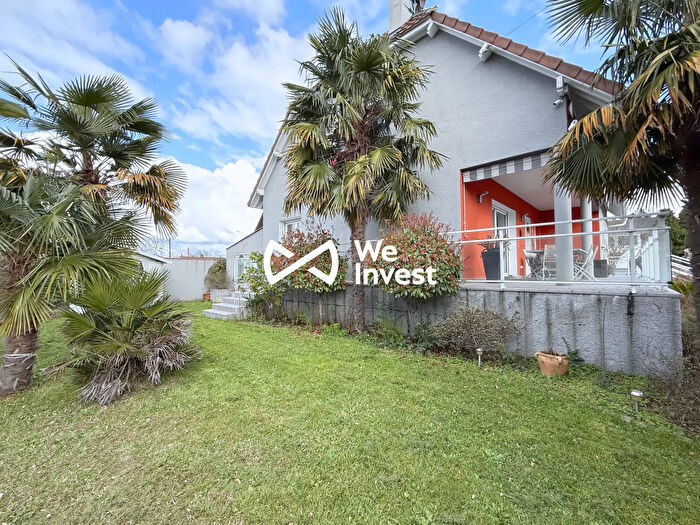 Maison à vendre - Billère, Laffitte - 6 pièces - 5 chambres