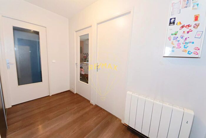 Appartement à vendre - Paris e , Plaine, Lagny - 2 pièces - 1 chambre