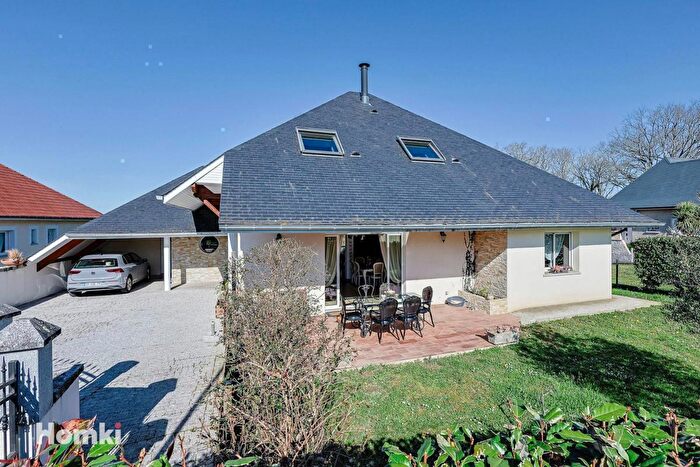 Maison à vendre - Poey-de-Lescar - 6 pièces - 4 chambres