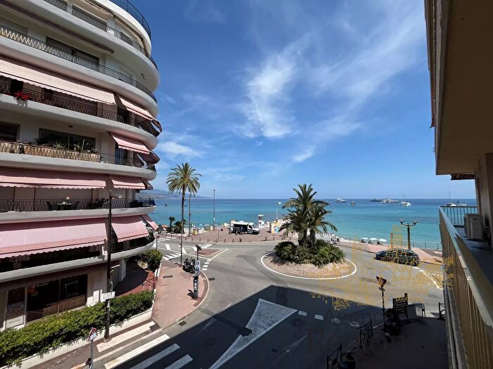 Roquebrune-Cap-Martin, Carnolès, Gare, Cap Azur : Appartement 1 pièce à vendre