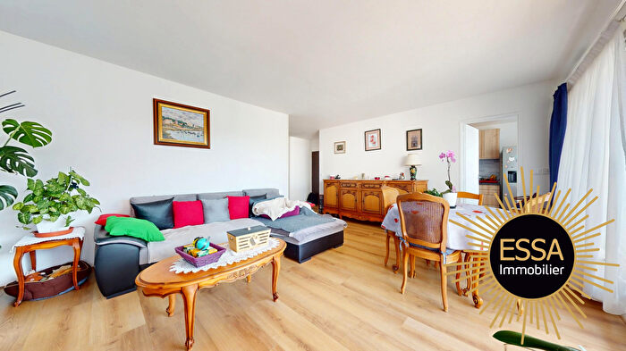 Vélizy-Villacoublay, Le Village : Appartement 3 pièces à vendre