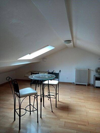 Appartement à louer - Centre Ville, Corbeil-Essonnes - 1 pièce