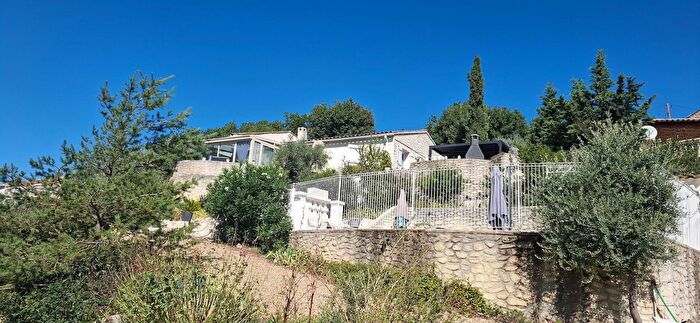 Maison à vendre - Gréoux-les-Bains - 4 pièces - 3 chambres