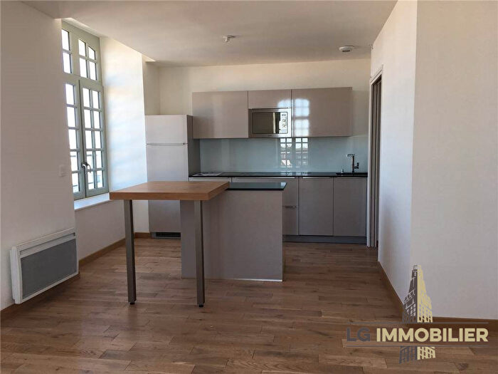 Appartement à louer - Amiens, Saint-Anne, Fb Noyon - 3 pièces - 2 chambres