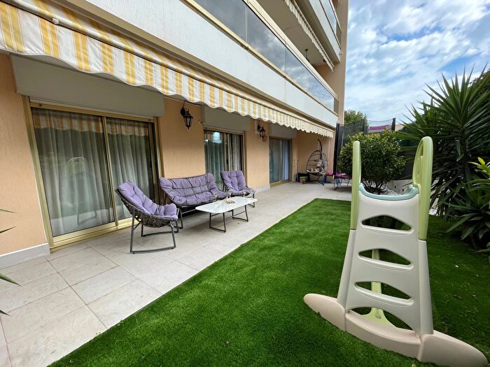 Appartement 3 pièces à Nice, Fabron, à vendre