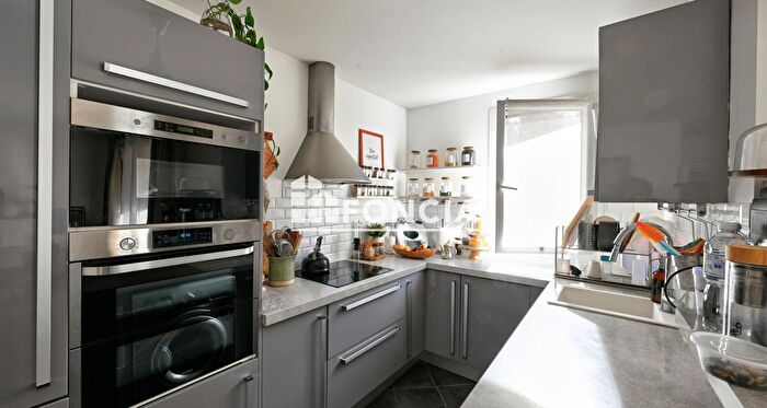 Appartement à vendre - Cergy, Les Hauts-de-Cergy - 3 pièces - 2 chambres