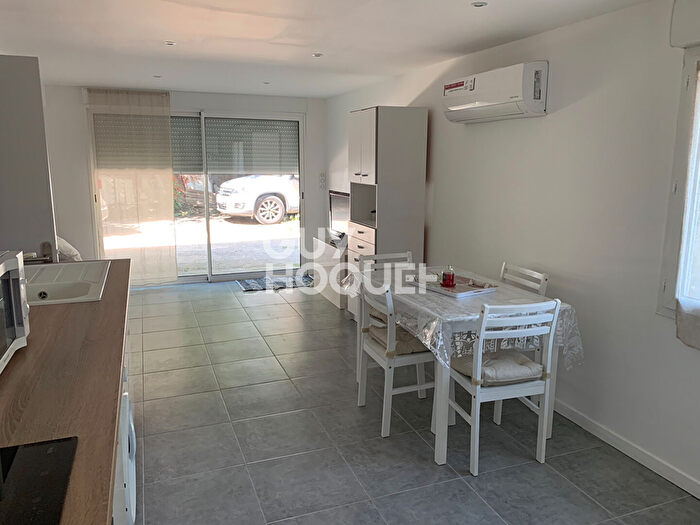 Appartement à louer - Les Angles - 2 pièces - 1 chambre