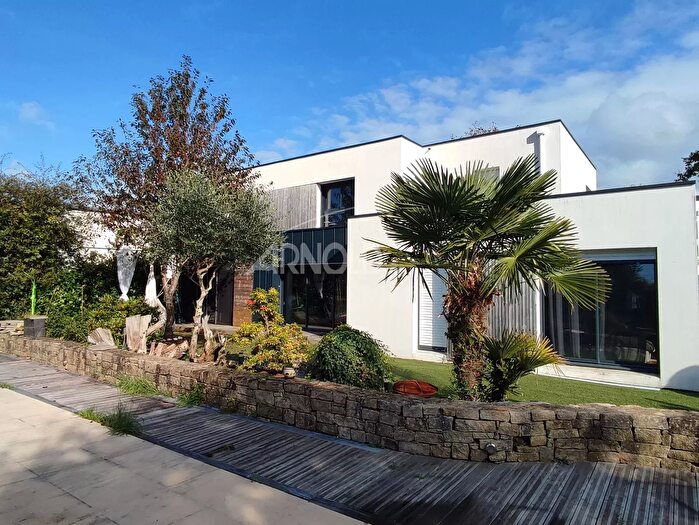 Maison à vendre - Surzur - 7 pièces - 5 chambres