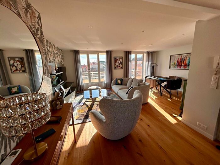 Appartement à vendre - Sainte-Maxime, Centre-ville, Pléiades - 3 pièces - 2 chambres