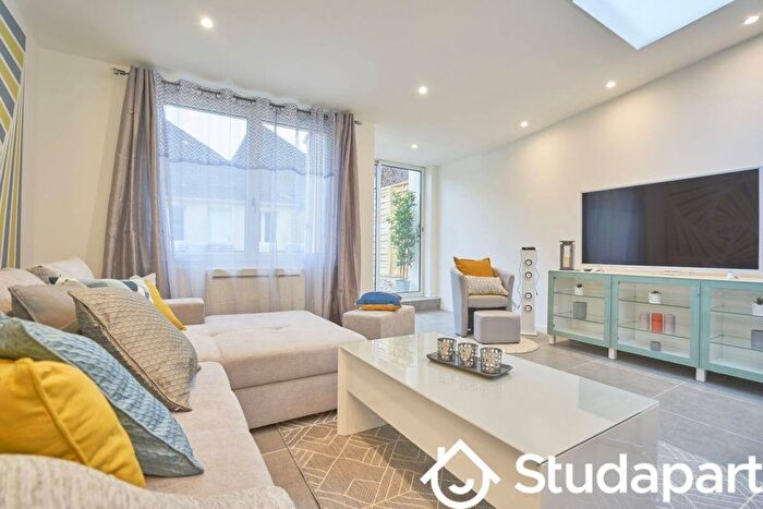 Appartement à louer - Centre, Lille - 1 pièce - 3 chambres