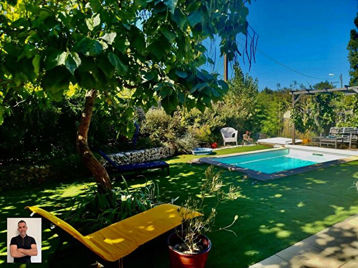 Maison à vendre - Saint-Maximin-la-Sainte-Baume, Le Petit Rayol - 7 pièces - 5 chambres