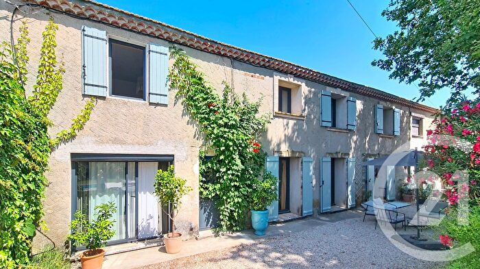 Saint-Martin-de-Crau - Maison 8 pièces à vendre