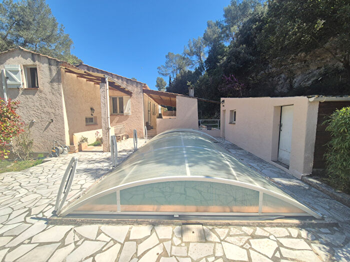 Maison 6 pièces à Toulon, Ubac, Dardennes, Barbasse, Mont Faron, à vendre