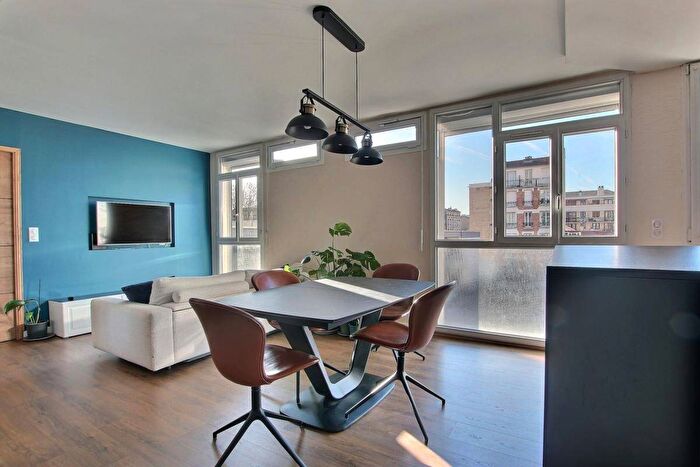 Appartement à louer - Deroulede-Leclerc-Albert, Bois-Colombes - 2 pièces - 1 chambre