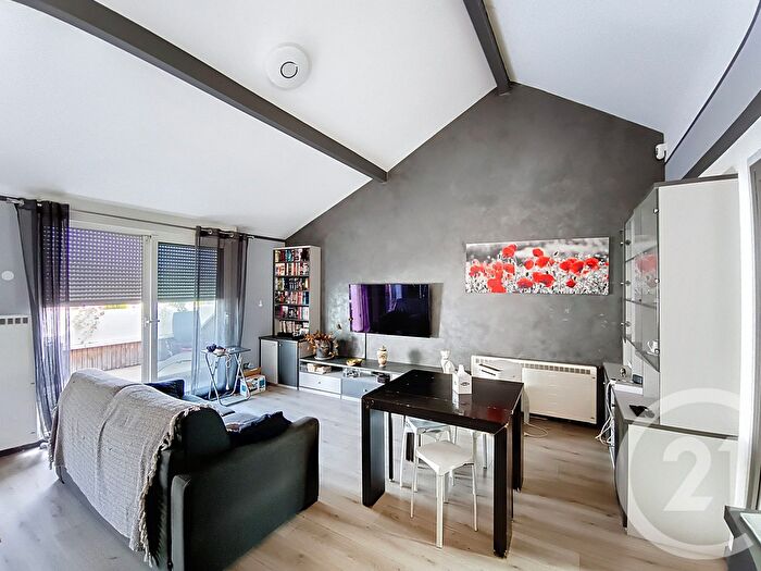 Appartement à vendre - Saint-Denis, République, Gare - 3 pièces - 2 chambres