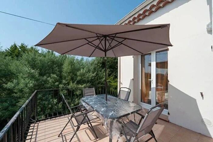 Appartement à louer - Antibes - 2 pièces