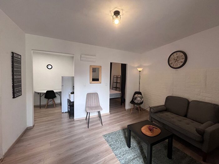 Appartement à louer - Tavel - 2 pièces - 1 chambre