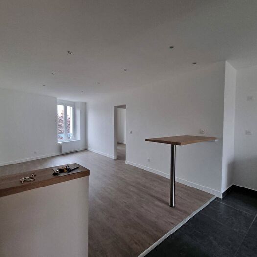 Appartement à louer - Gare, Mantes-la-Jolie - 3 pièces - 2 chambres