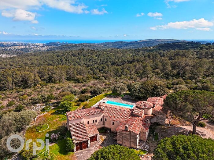 Maison 10 pièces à vendre à Roquefort-les-Pins