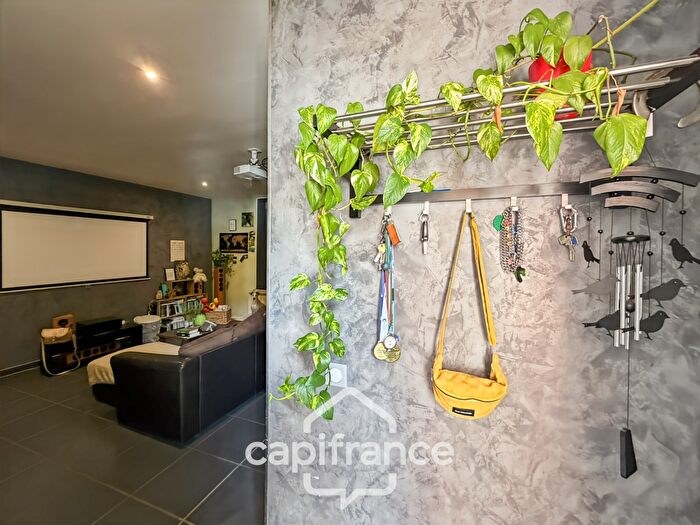 Givors, Plaines, Varissan : Appartement 3 pièces à vendre