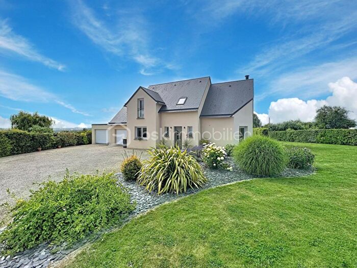 Maison 6 pièces à Tilly-sur-Seulles, à vendre