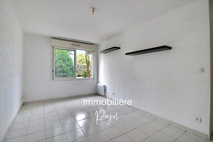 Marseille 10ème, Saint-Tronc : Appartement 2 pièces à louer