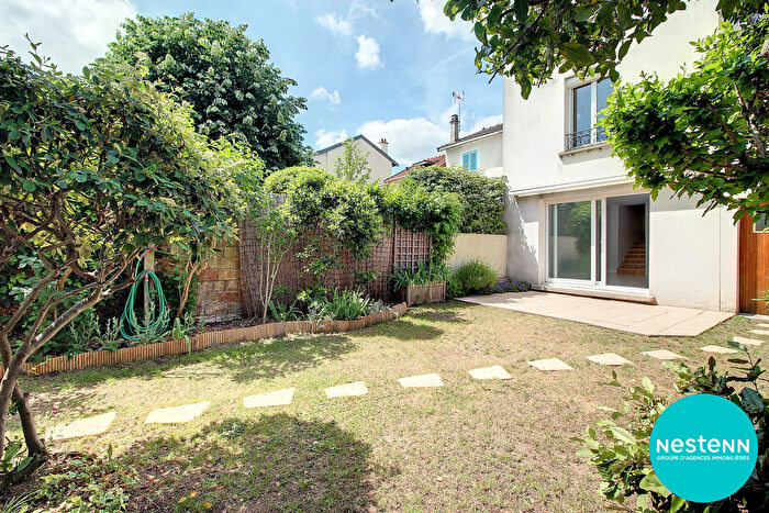 Maison 5 pièces à Rueil-Malmaison, Plaine Gare, à louer