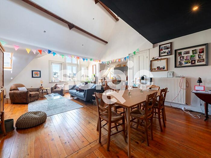 Appartement à vendre - Béthune, Centre-ville - 3 pièces - 2 chambres