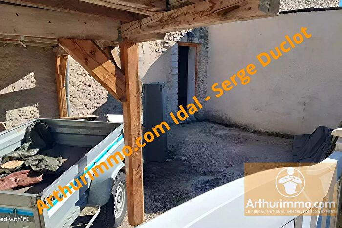Chanac : Maison 2 pièces à vendre