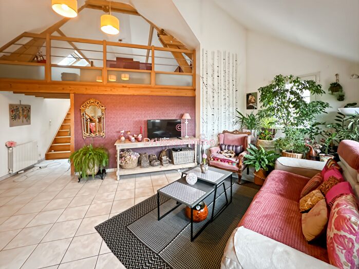 Maison à vendre - Villaines-la-Carelle - 8 pièces - 3 chambres