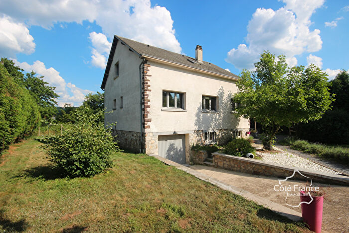 Maison à vendre - Hierges - 5 pièces - 3 chambres