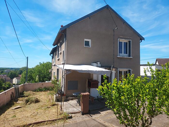 Maison 4 pièces à Vierzon, Vieux-Domaine, Forges, à vendre