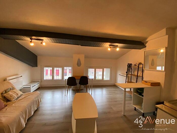 Appartement 1 pièce à louer à Saint-Étienne, Jacquard, Préfecture