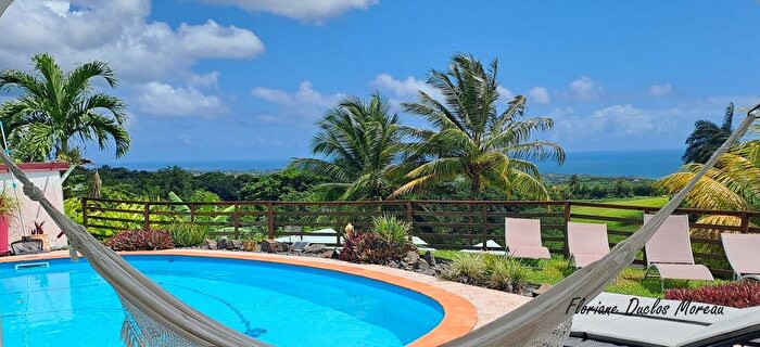 Maison à vendre - Sainte-Rose - 9 pièces - 6 chambres